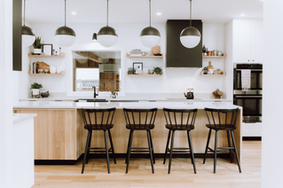 5 Traits of a Well-Designed Kitchen Including Designs and Tips